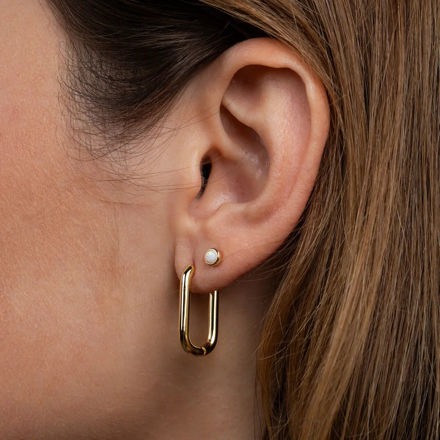 18k Gold Rectangle Gold Hoops – Honey Boutique